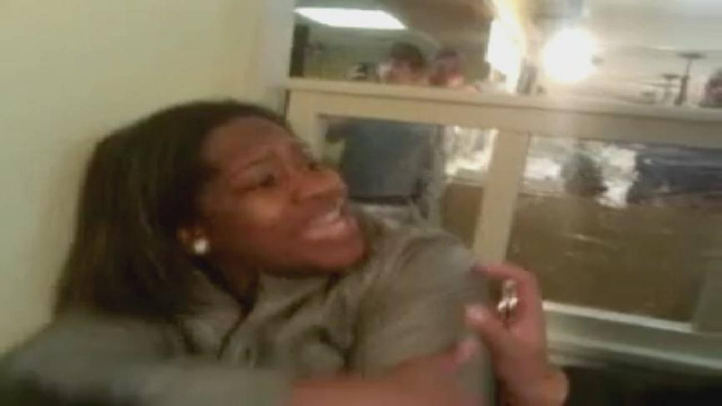 Woman punched by APD officer during IHOP scuffle suing officer – WSB-TV ...