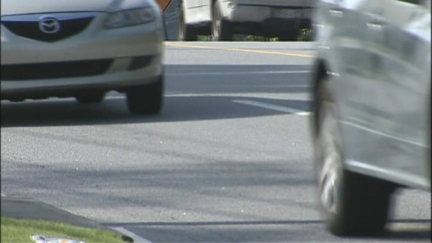 Driver sought in Roswell Rd. fatal hit-and-run – WSB-TV Channel 2 - Atlanta